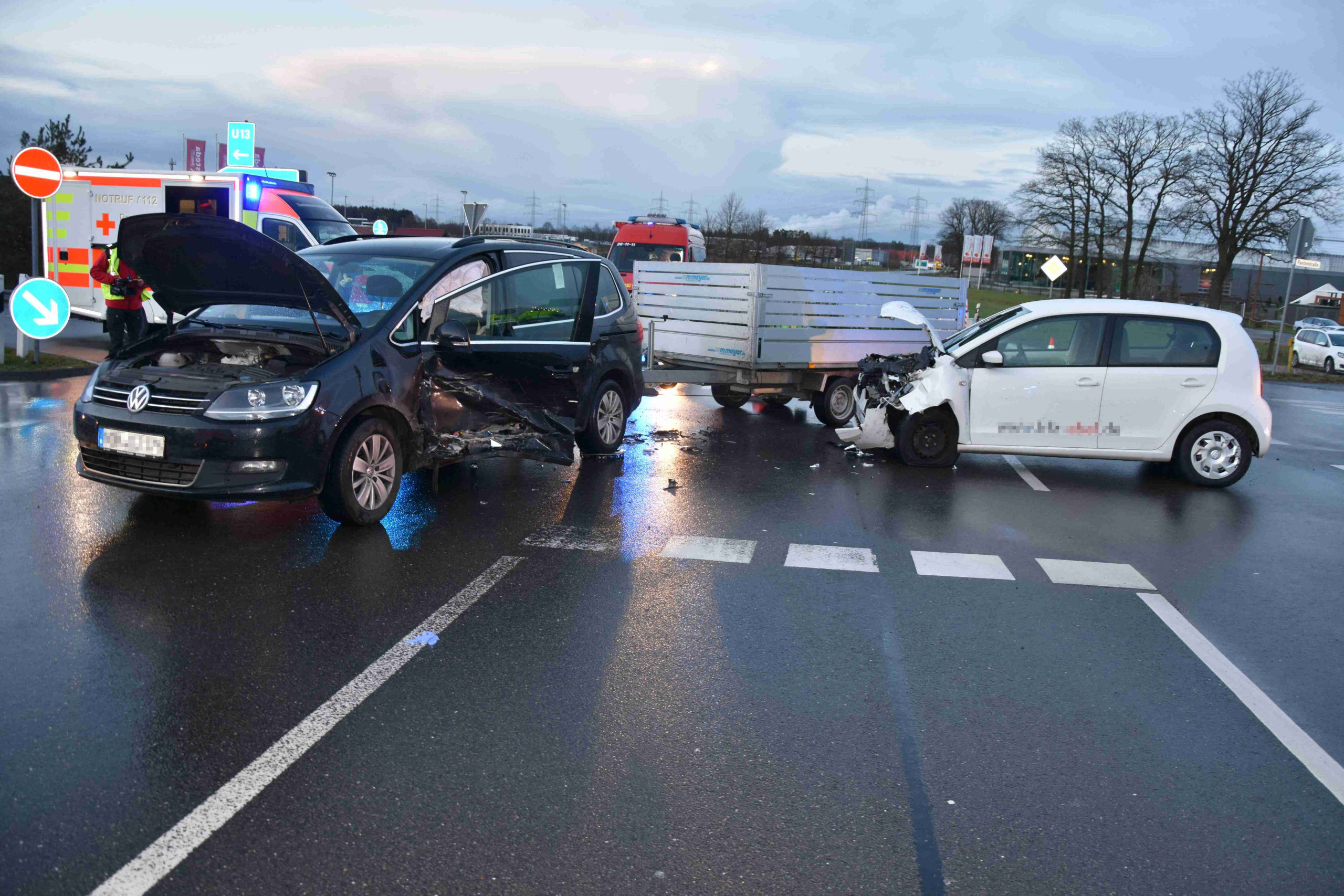 Zwei Verletzte bei Unfall in Emsbüren - Ems Vechte Welle