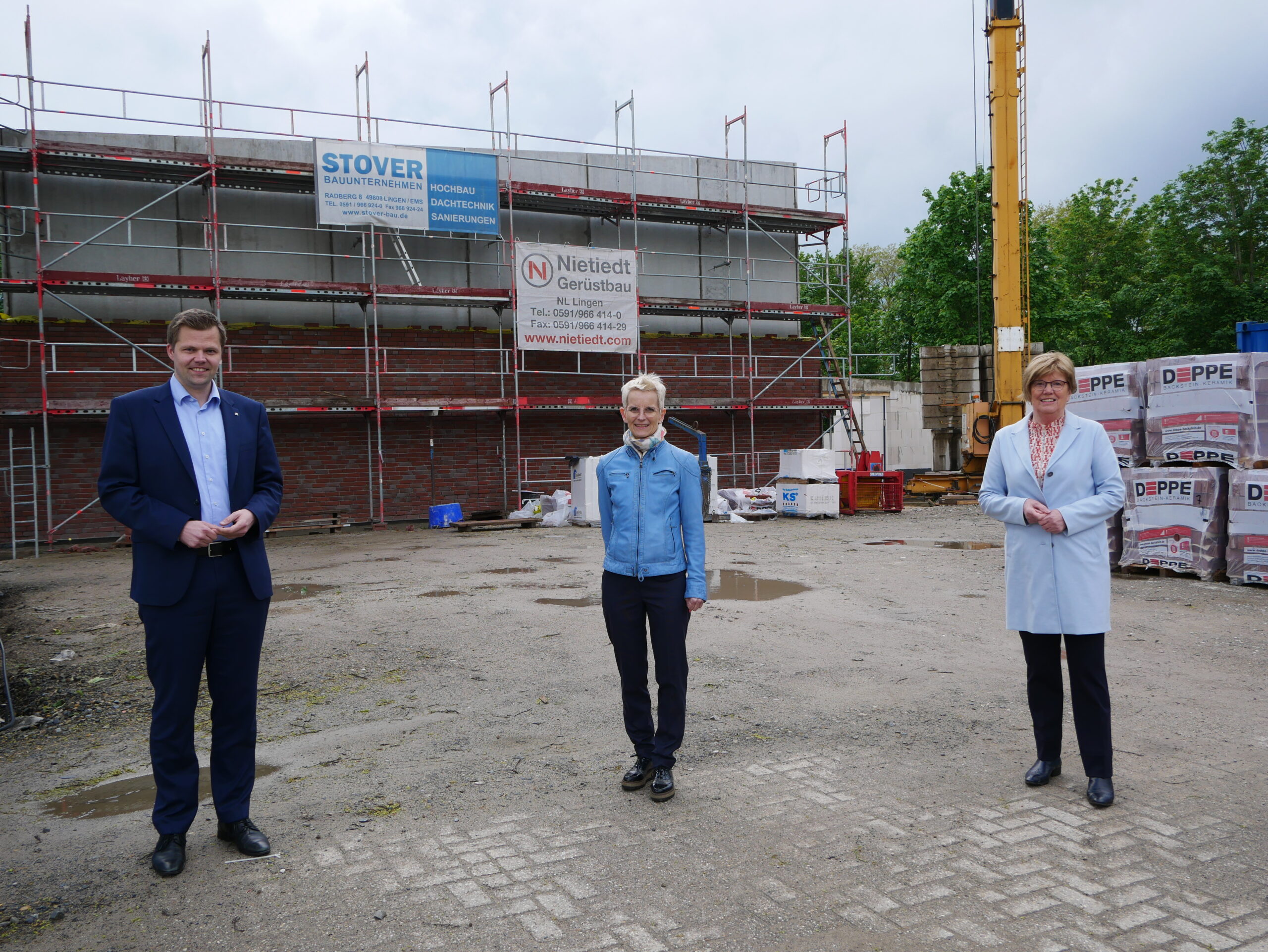 Bauarbeiten an neuer Sporthalle in Lünne sollen Ende 2021 abgeschlossen ...