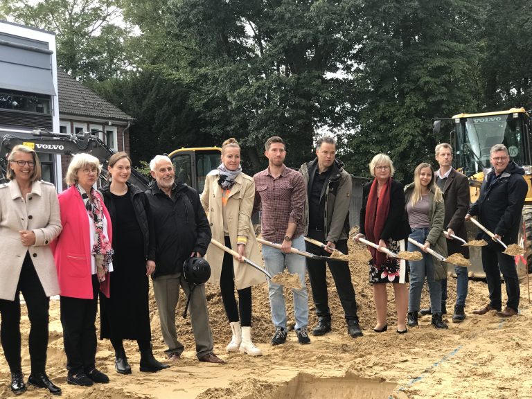 Erster Spatenstich für Anbau der Nordhorner Grundschule "Am Roggenkamp" - Ems Vechte Welle