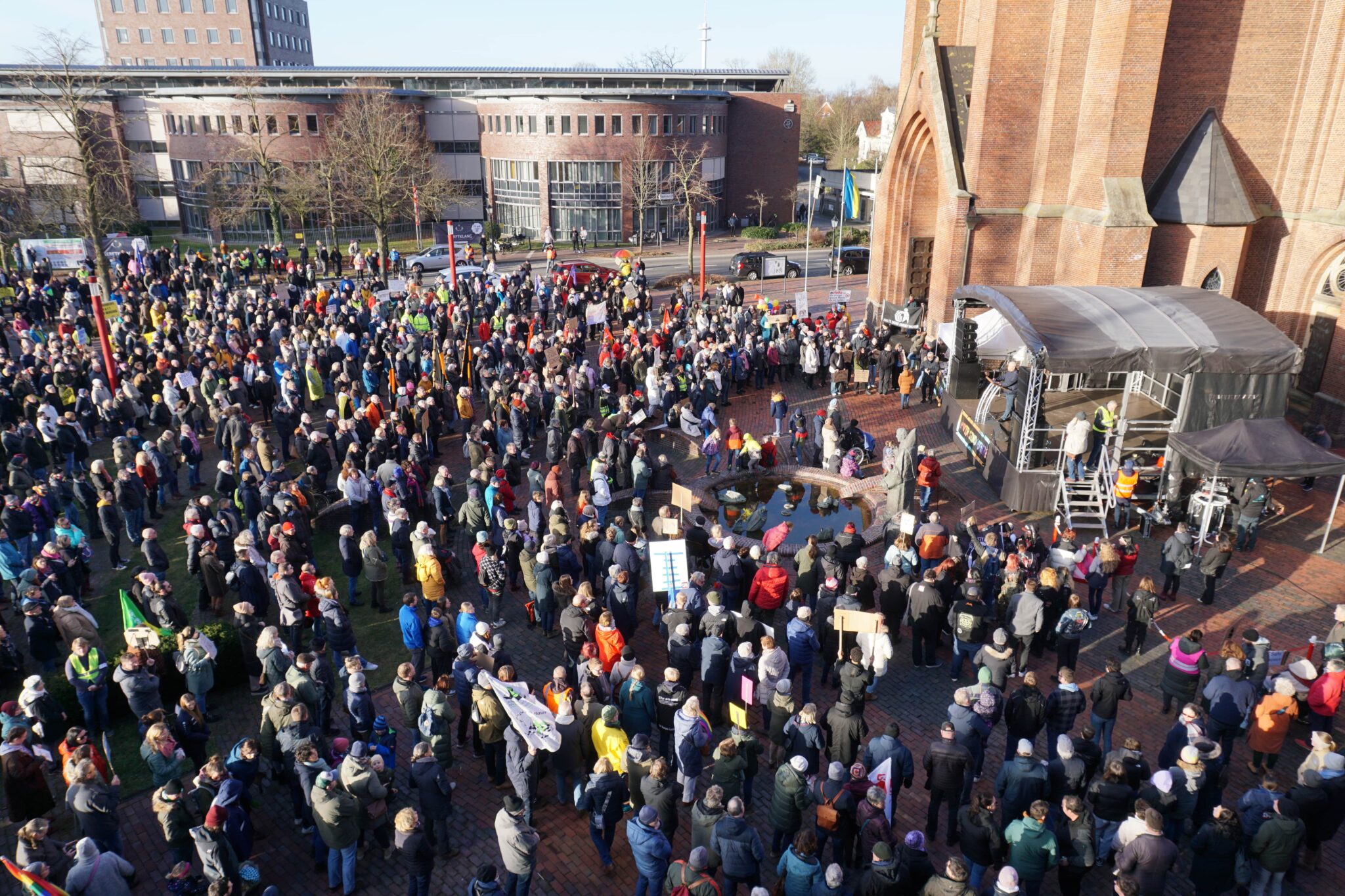 Demo gegen Faschismus und für Vielfalt und Toleranz - Ems Vechte Welle