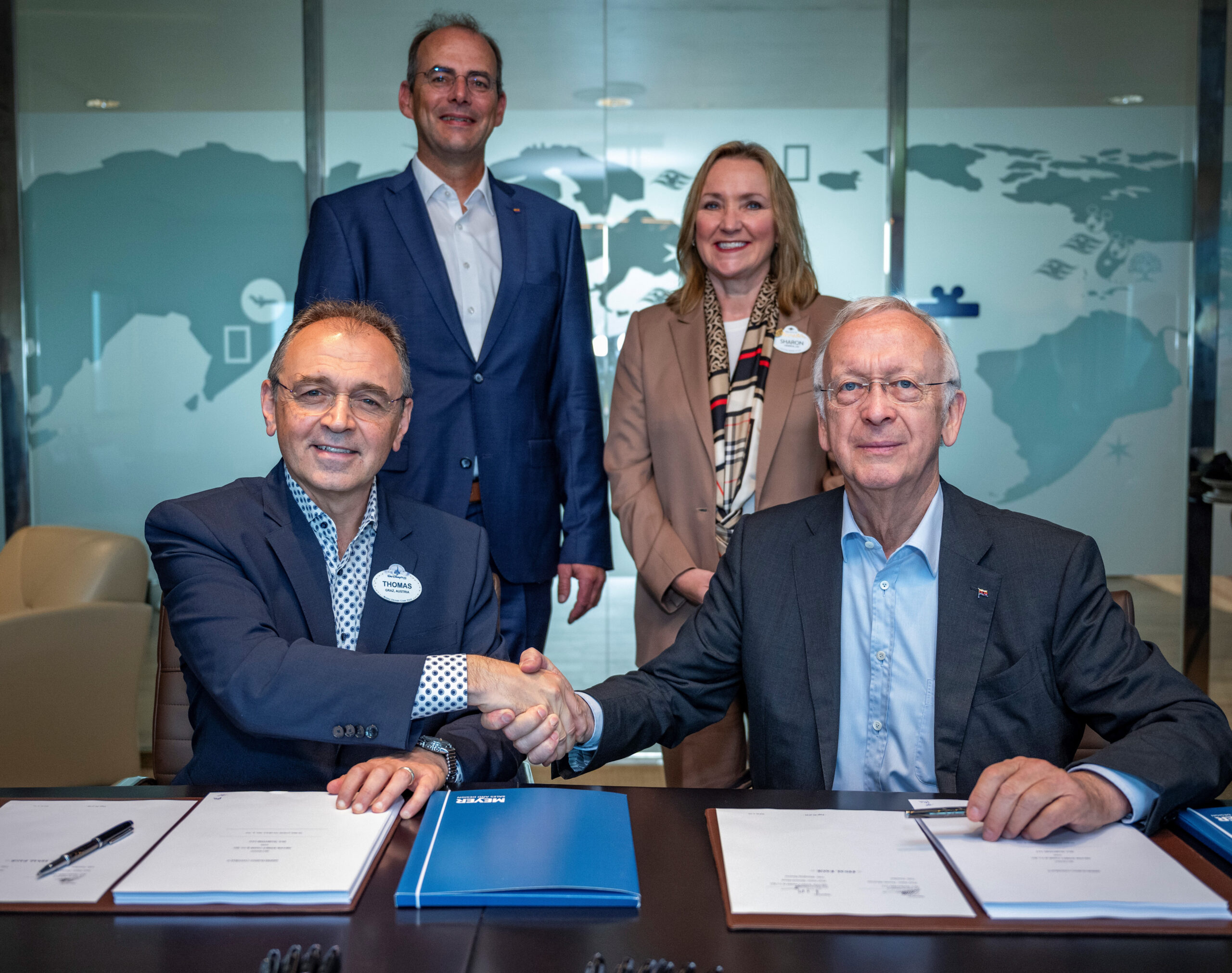 Papenburger Meyer Werft baut vier Schiffe für Disney – Ems Vechte Welle