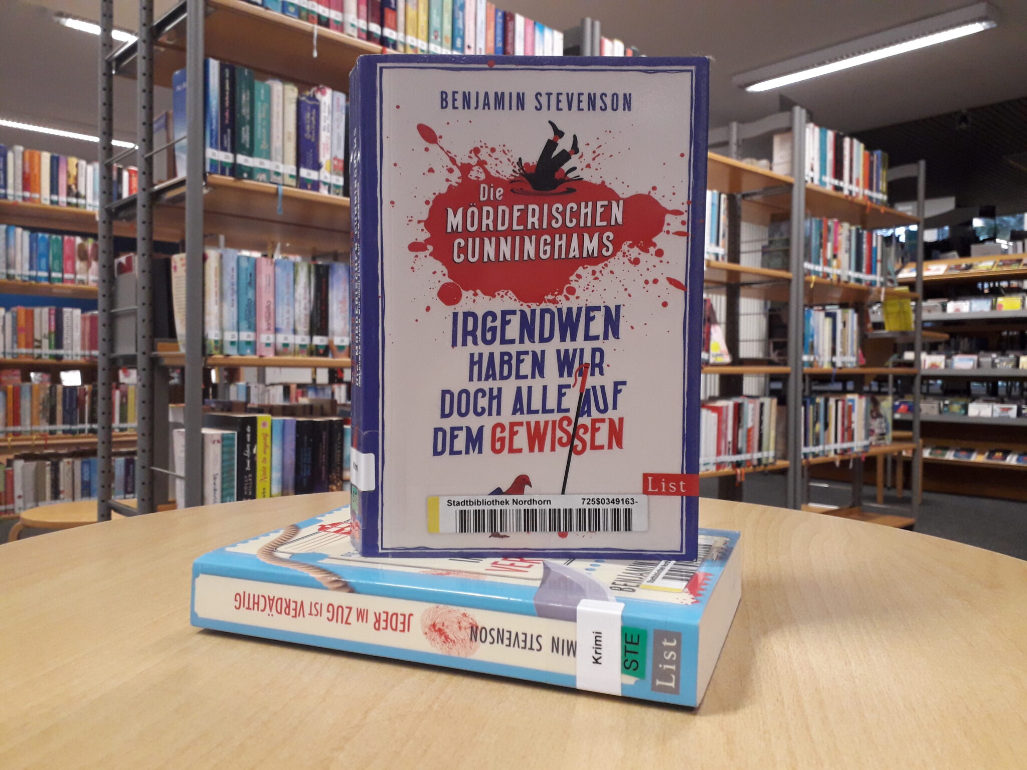 Buchtipp: Die mörderischen Cunninghams – Irgendwen haben wir doch alle ...